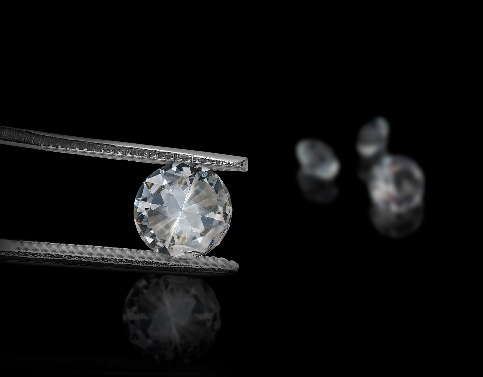 Uniglo Diamonds – Certified Natural & Lab Grown Diamonds